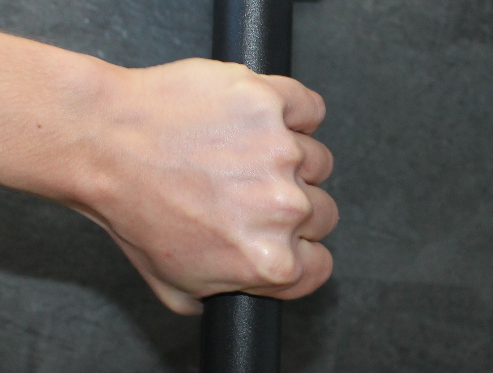 Klimmzüge Anleitung: richtige Ausführung, Varianten & Trainingsmethoden ...